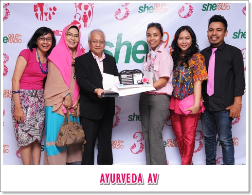 She Radio FM - Informasi