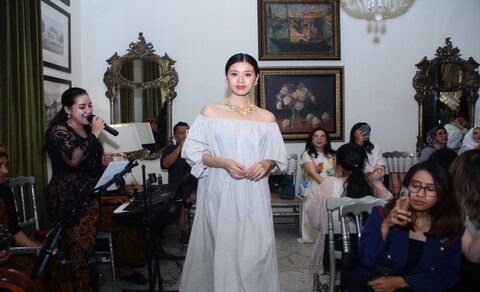 She Radio FM - Informasi