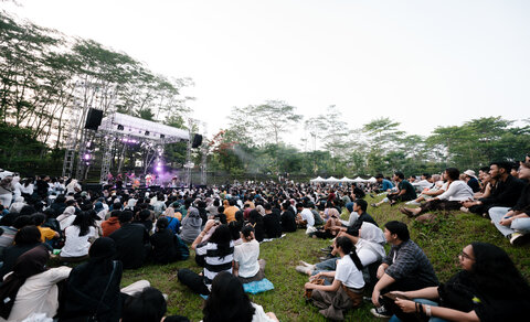 She Radio FM - Informasi